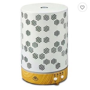 Bed Bath & Beyond | Accents | Serene House Honeycomb Diffuser In White ...